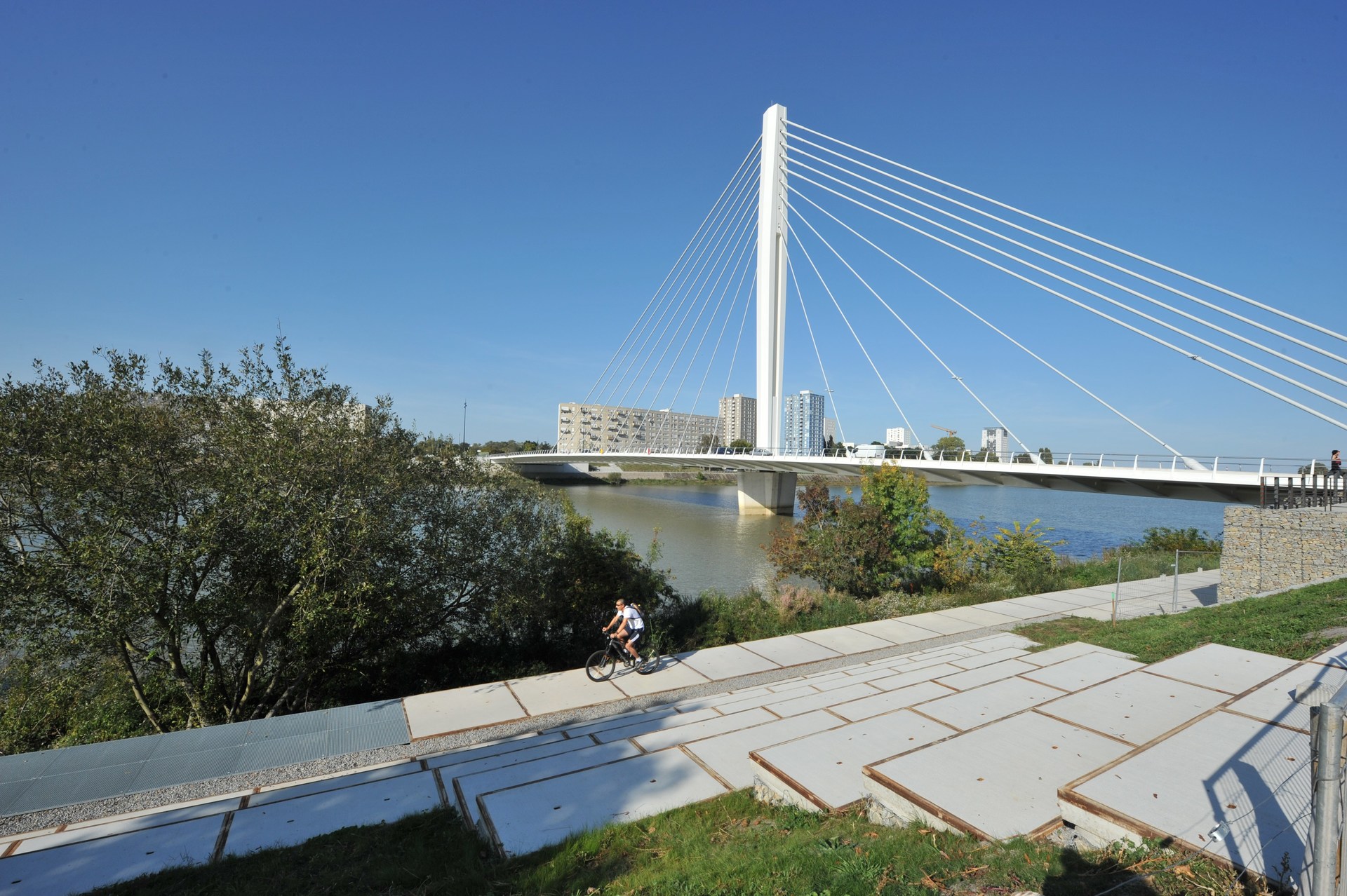 Pont Eric Tabarly - Île de Nantes – Fabriquer la ville autrement